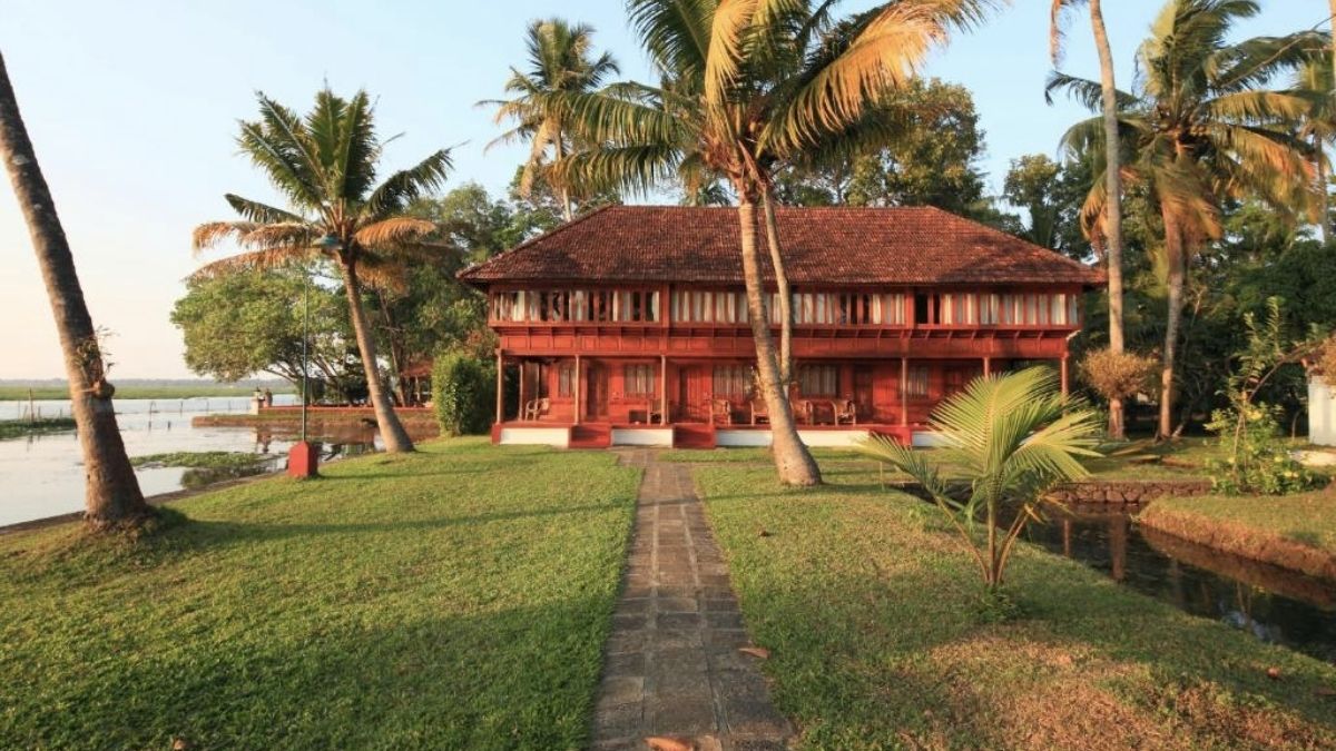 5 Unique Backwater Resorts in Kerala - pinklungi.com